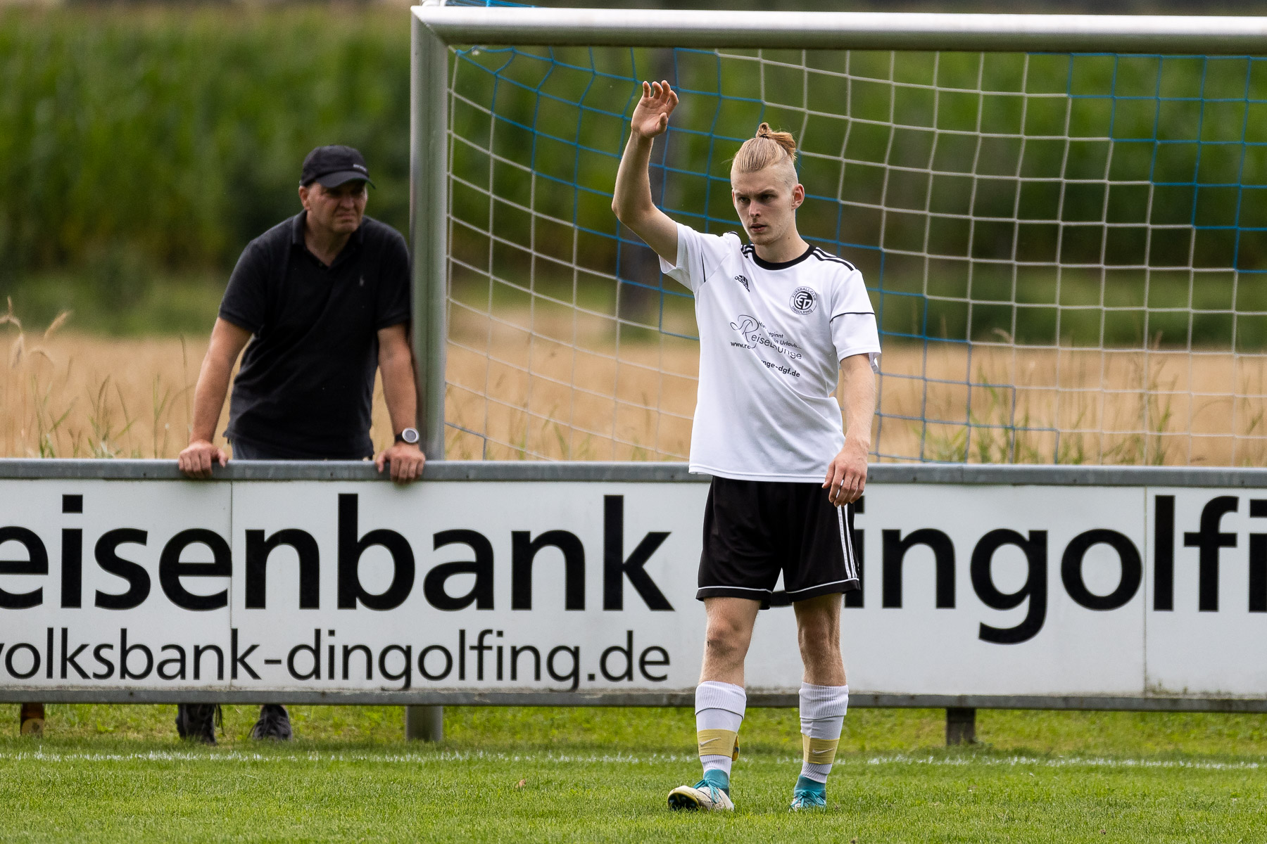 FC DINGOLFING - Homepage des FC Dingolfing e.V. 1918