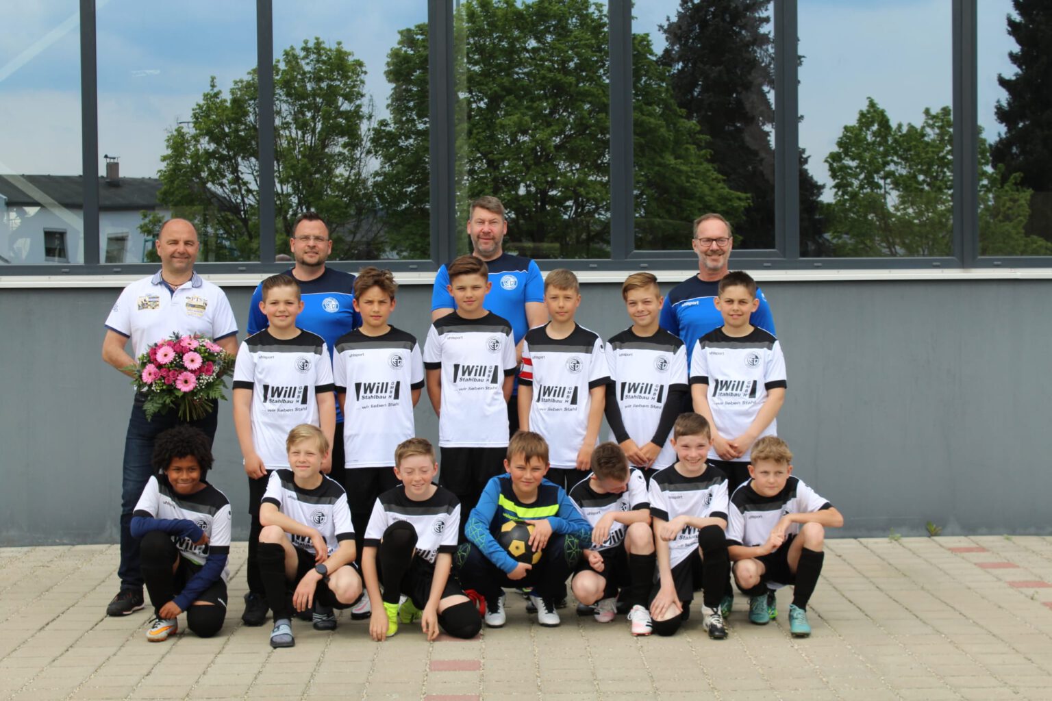 FC DINGOLFING - Homepage des FC Dingolfing e.V. 1918